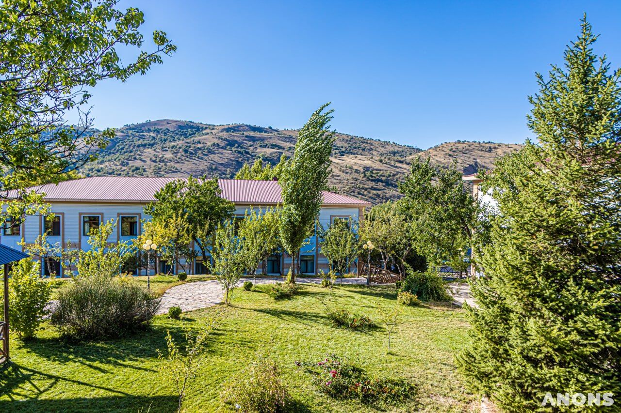 ANONS.uz - Открытие летнего сезона в Layner